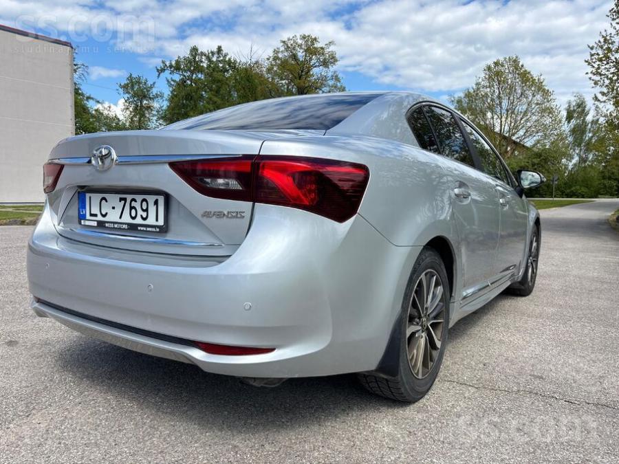 Toyota Avensis 2018 in Saldus, with an engine capacity of 1.80 L and mileage of 98 thousand km for 13200 €, photo 3 on AUTOMOTO.COM.LV