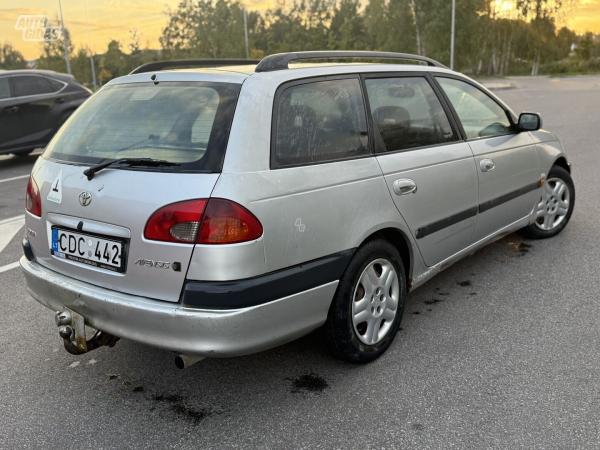 Toyota Avensis 1998 Viļņa, ar dzinēja tilpumu 2.00 L un nobraukumu 420 tūkst. km par 1200 €, foto 6 vietnē AUTOMOTO.COM.LV