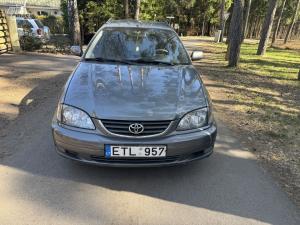 Toyota Avensis 2002 in Vilnius, with an engine capacity of 2.00 L and mileage of 312 thousand km for 1650 €, photo  on AUTOMOTO.COM.LV