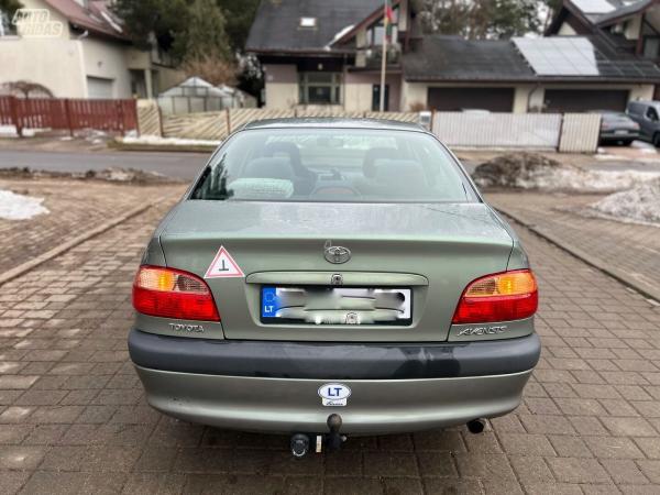 Toyota Avensis 2002 in Vilnius, with an engine capacity of 1.80 L and mileage of 250 thousand km for 1649 €, photo 4 on AUTOMOTO.COM.LV