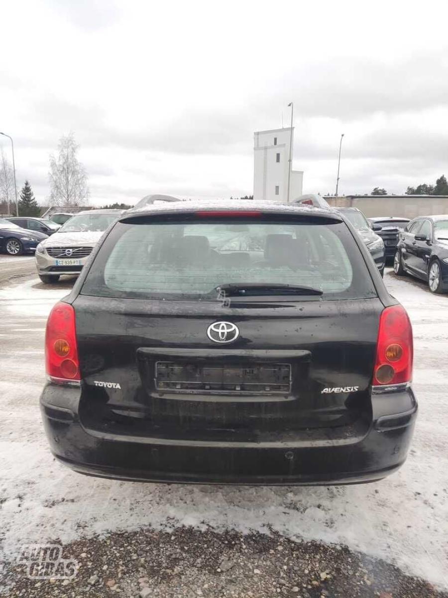 Toyota Avensis 2003 Utena, ar dzinēja tilpumu 2.00 L un nobraukumu 256 tūkst. km par 1850 €, foto 5 vietnē AUTOMOTO.COM.LV