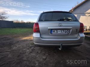 Toyota Avensis 2003 in Jelgava, with an engine capacity of 2.00 L and mileage of 460 thousand km for 1390 €, photo 5 on AUTOMOTO.COM.LV