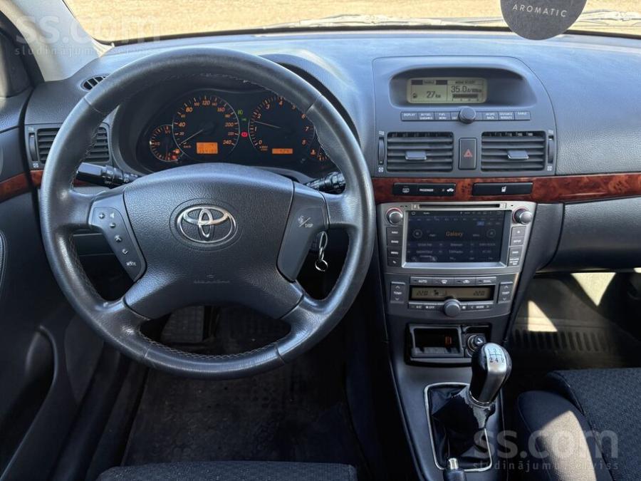 Тойота Авенсис 2003 в Даугавпилс, объемом двигателя 1.80 л и пробегом 354 тыс. км за 2150 €, фото 11 на AUTOMOTO.COM.LV