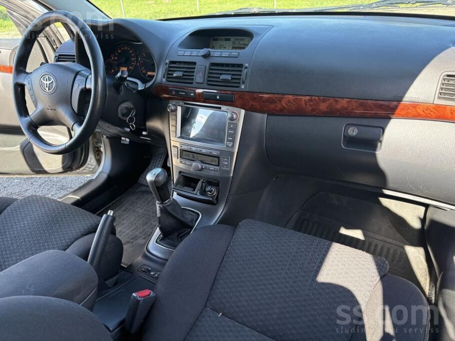 Тойота Авенсис 2003 в Даугавпилс, объемом двигателя 1.80 л и пробегом 354 тыс. км за 2150 €, фото 24 на AUTOMOTO.COM.LV