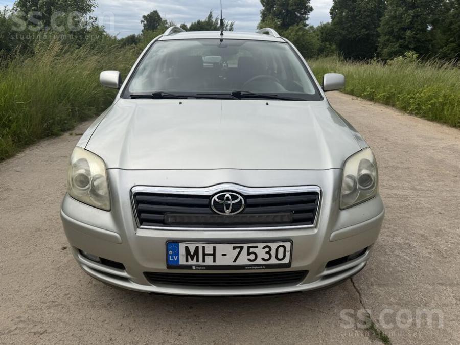 Тойота Авенсис 2003 в Екабпилс, объемом двигателя 2.00 л и пробегом 414 тыс. км за 1700 €, фото 1 на AUTOMOTO.COM.LV