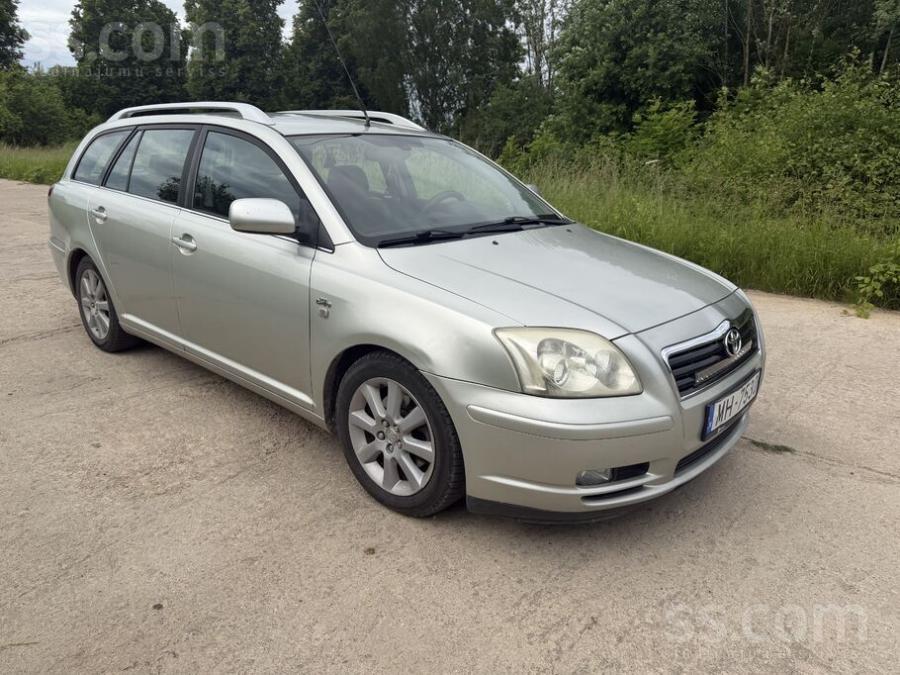 Тойота Авенсис 2003 в Екабпилс, объемом двигателя 2.00 л и пробегом 414 тыс. км за 1700 €, фото 3 на AUTOMOTO.COM.LV