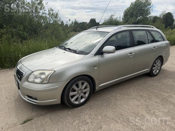 Toyota Avensis 2003 in Jekabpils, with an engine capacity of 2.00 L and mileage of 414 thousand km for 1700 €, photo 5 on AUTOMOTO.COM.LV