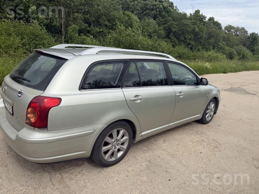 Тойота Авенсис 2003 в Екабпилс, объемом двигателя 2.00 л и пробегом 414 тыс. км за 1700 €, фото 7 на AUTOMOTO.COM.LV