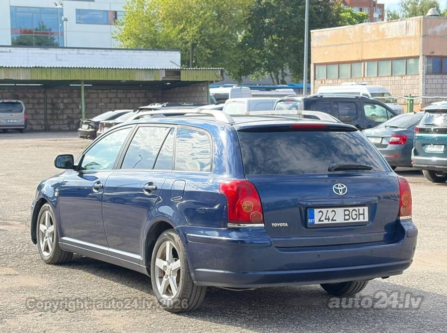 Тойота Авенсис 2003 в Таллин, объемом двигателя 2.00 л и пробегом 320 тыс. км за 1190 €, фото 8 на AUTOMOTO.COM.LV