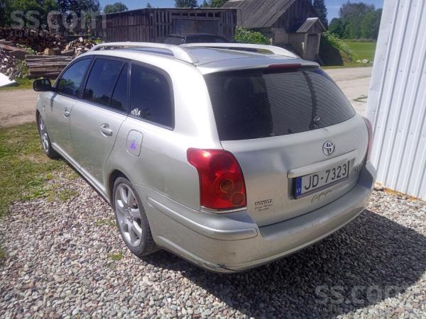 Toyota Avensis 2004 Talsi, ar dzinēja tilpumu 2.00 L un nobraukumu 385 tūkst. km par 1150 €, foto 4 vietnē AUTOMOTO.COM.LV