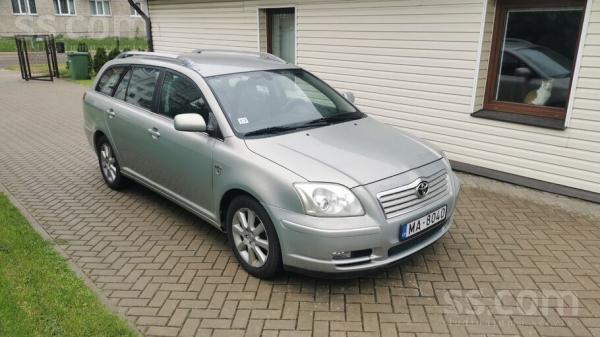 Toyota Avensis 2004 Rēzekne, ar dzinēja tilpumu 2.00 L un nobraukumu 334 tūkst. km par 1350 €, foto 1 vietnē AUTOMOTO.COM.LV