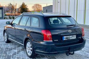 Toyota Avensis 2004 in Raseiniai, with an engine capacity of 2.00 L and mileage of 204 thousand km for 1450 €, photo 7 on AUTOMOTO.COM.LV