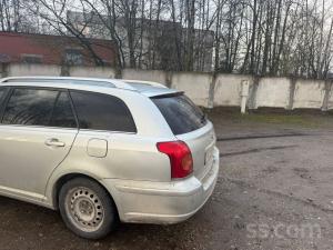 Toyota Avensis 2004 Rīga, ar dzinēja tilpumu 2.00 L un nobraukumu 0 tūkst. km par 2200 €, foto 4 vietnē AUTOMOTO.COM.LV
