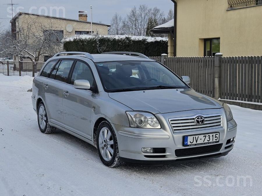 Toyota Avensis 2004 in Jelgava, with an engine capacity of 2.00 L and mileage of 297 thousand km for 1650 €, photo 1 on AUTOMOTO.COM.LV