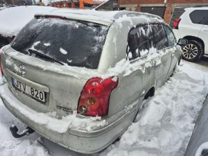 Toyota Avensis 2004 in Vilnius, with an engine capacity of 2.00 L and mileage of 293 thousand km for 450 €, photo 5 on AUTOMOTO.COM.LV