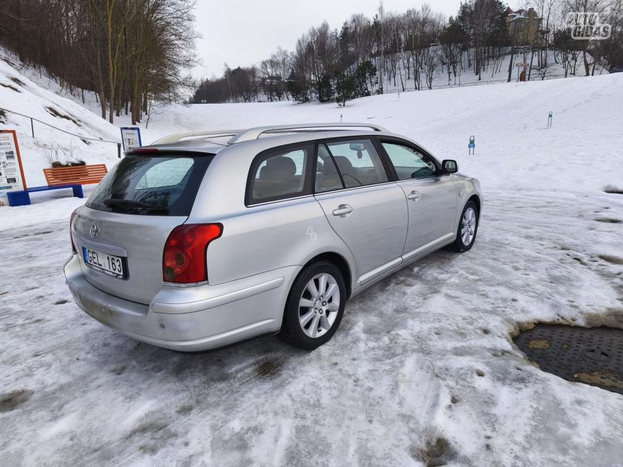 Toyota Avensis 2004 Kauņa, ar dzinēja tilpumu 2.00 L un nobraukumu 362 tūkst. km par 1000 €, foto 2 vietnē AUTOMOTO.COM.LV