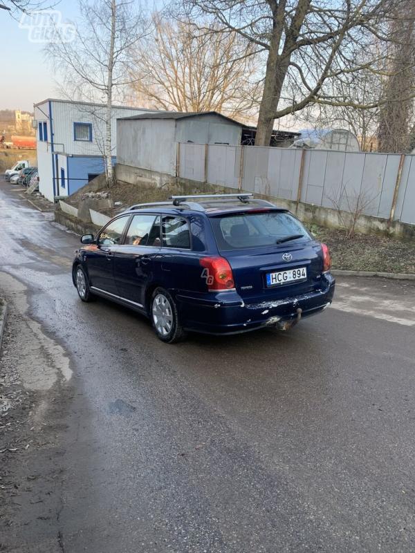 Toyota Avensis 2004 in Kaunas, with an engine capacity of 2.00 L and mileage of 302 thousand km for 800 €, photo 4 on AUTOMOTO.COM.LV