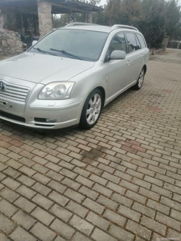 Toyota Avensis 2004 Molėtai, ar dzinēja tilpumu 2.00 L un nobraukumu 340 tūkst. km par 850 €, foto 1 vietnē AUTOMOTO.COM.LV