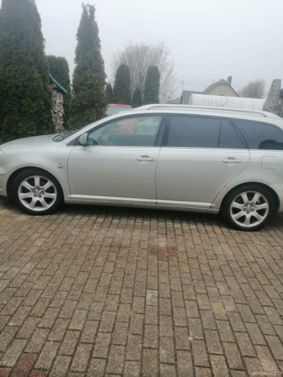 Toyota Avensis 2004 Molėtai, ar dzinēja tilpumu 2.00 L un nobraukumu 340 tūkst. km par 850 €, foto 4 vietnē AUTOMOTO.COM.LV