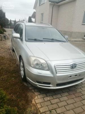Toyota Avensis 2004 Molėtai, ar dzinēja tilpumu 2.00 L un nobraukumu 340 tūkst. km par 800 €, foto 2 vietnē AUTOMOTO.COM.LV