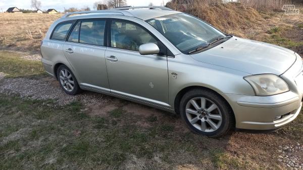 Toyota Avensis 2004 in Utena, with an engine capacity of 2.00 L and mileage of 418 thousand km for 950 €, photo 2 on AUTOMOTO.COM.LV