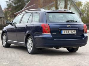 Toyota Avensis 2004 in Kaisiadorys, with an engine capacity of 2.00 L and mileage of 450 thousand km for 1100 €, photo 8 on AUTOMOTO.COM.LV