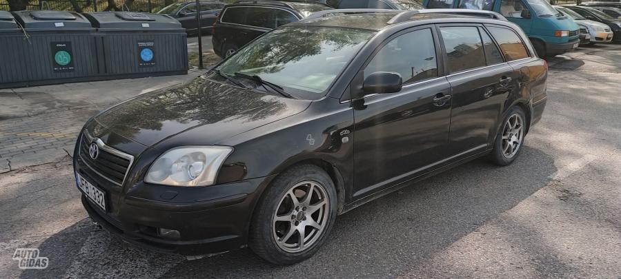 Toyota Avensis 2004 in Vilnius, with an engine capacity of 2.00 L and mileage of 401 thousand km for 700 €, photo 3 on AUTOMOTO.COM.LV
