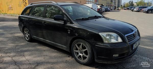 Toyota Avensis 2004 Viļņa, ar dzinēja tilpumu 2.00 L un nobraukumu 401 tūkst. km par 700 €, foto 5 vietnē AUTOMOTO.COM.LV