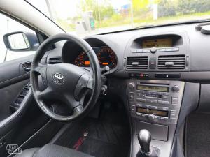 Toyota Avensis 2004 in Kaunas, with an engine capacity of 2.00 L and mileage of 346 thousand km for 750 €, photo 8 on AUTOMOTO.COM.LV