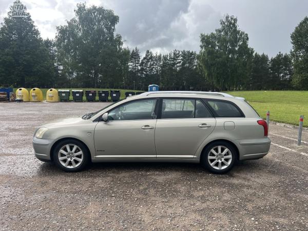 Toyota Avensis 2004 Mažeikiai, ar dzinēja tilpumu 2.00 L un nobraukumu 395 tūkst. km par 1200 €, foto 2 vietnē AUTOMOTO.COM.LV