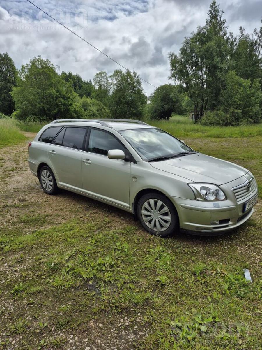 Тойота Авенсис 2004 в Екабпилс, объемом двигателя 2.00 л и пробегом 235 тыс. км за 1950 €, фото 1 на AUTOMOTO.COM.LV