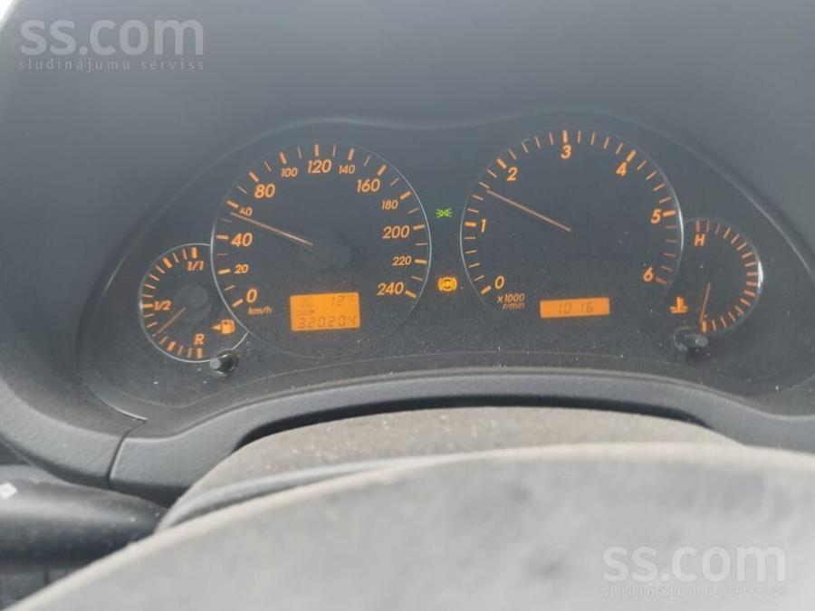 Тойота Авенсис 2004 в Даугавпилс, объемом двигателя 2.00 л и пробегом 320 тыс. км за 1250 €, фото 7 на AUTOMOTO.COM.LV