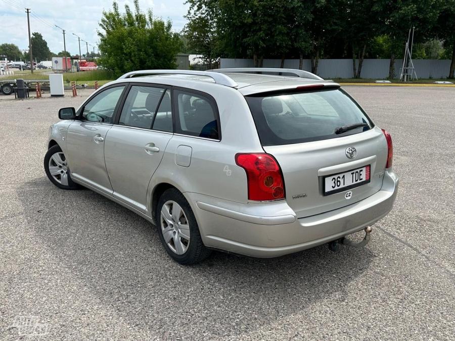 Toyota Avensis 2004 in Marijampole, with an engine capacity of 2.00 L and mileage of 200 thousand km for 1500 €, photo 6 on AUTOMOTO.COM.LV