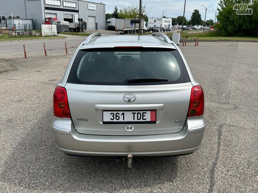 Toyota Avensis 2004 in Marijampole, with an engine capacity of 2.00 L and mileage of 200 thousand km for 1500 €, photo 7 on AUTOMOTO.COM.LV