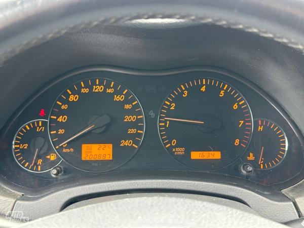 Toyota Avensis 2004 Marijampole, ar dzinēja tilpumu 2.00 L un nobraukumu 200 tūkst. km par 1500 €, foto 10 vietnē AUTOMOTO.COM.LV