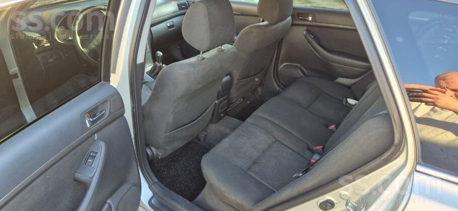 Toyota Avensis 2004 in Jekabpils, with an engine capacity of 2.00 L and mileage of 377 thousand km for 1650 €, photo 12 on AUTOMOTO.COM.LV