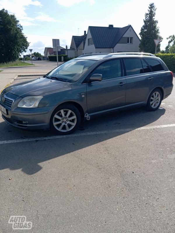 Toyota Avensis 2004 Zarasai, ar dzinēja tilpumu 2.00 L un nobraukumu 380 tūkst. km par 1200 €, foto 2 vietnē AUTOMOTO.COM.LV