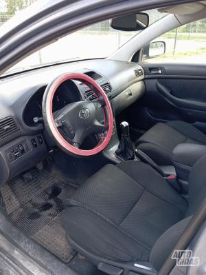 Toyota Avensis 2004 Zarasai, ar dzinēja tilpumu 2.00 L un nobraukumu 380 tūkst. km par 1200 €, foto 6 vietnē AUTOMOTO.COM.LV