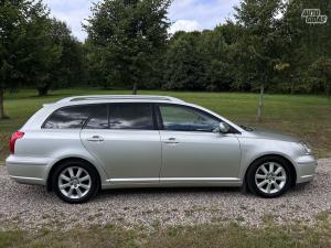 Toyota Avensis 2004 in Alytus, with an engine capacity of 2.00 L and mileage of 301 thousand km for 2450 €, photo 4 on AUTOMOTO.COM.LV