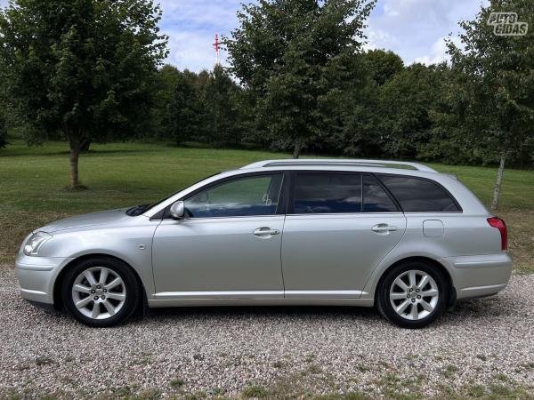 Toyota Avensis 2004 in Alytus, with an engine capacity of 2.00 L and mileage of 301 thousand km for 2450 €, photo 7 on AUTOMOTO.COM.LV