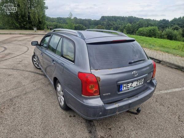 Тойота Авенсис 2004 в Игналина, объемом двигателя 2.00 л и пробегом 363 тыс. км за 850 €, фото 3 на AUTOMOTO.COM.LV