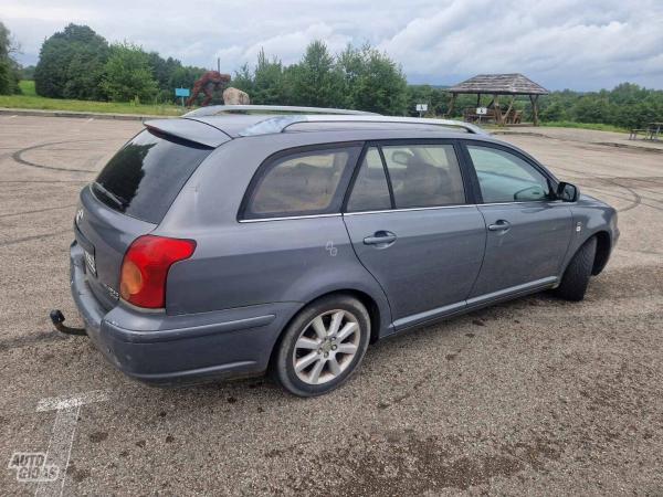 Тойота Авенсис 2004 в Игналина, объемом двигателя 2.00 л и пробегом 363 тыс. км за 850 €, фото 4 на AUTOMOTO.COM.LV