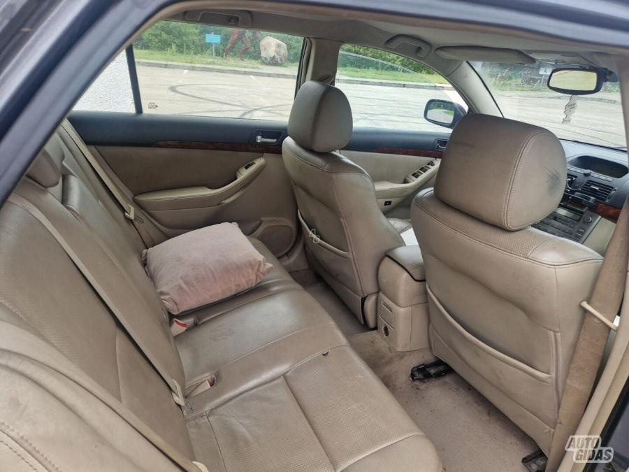 Тойота Авенсис 2004 в Игналина, объемом двигателя 2.00 л и пробегом 363 тыс. км за 850 €, фото 8 на AUTOMOTO.COM.LV