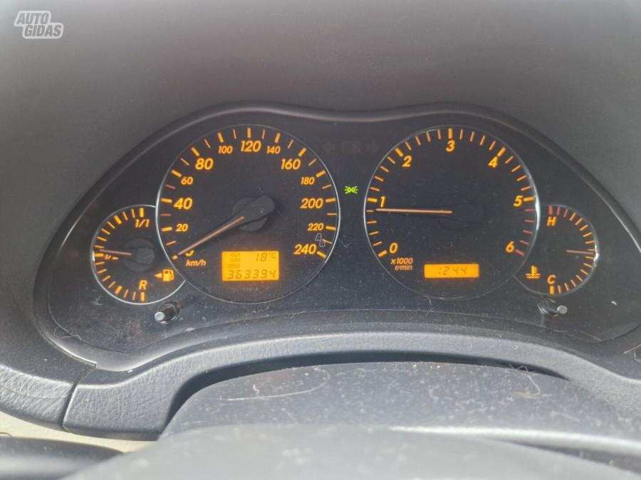 Тойота Авенсис 2004 в Игналина, объемом двигателя 2.00 л и пробегом 363 тыс. км за 850 €, фото 10 на AUTOMOTO.COM.LV