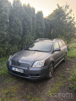 Toyota Avensis 2004 in Saldus, with an engine capacity of 2.00 L and mileage of 336 thousand km for 1500 €, photo  on AUTOMOTO.COM.LV