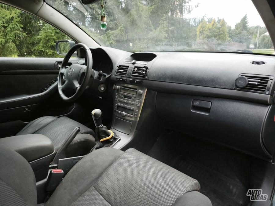 Toyota Avensis 2004 in Jonava, with an engine capacity of 2.00 L and mileage of 491 thousand km for 750 €, photo 28 on AUTOMOTO.COM.LV