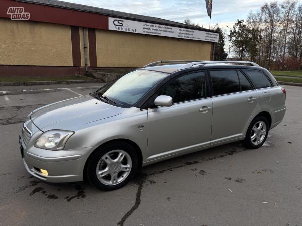 Toyota Avensis 2004 in Joniskis, with an engine capacity of 2.00 L and mileage of 438 thousand km for 850 €, photo 1 on AUTOMOTO.COM.LV