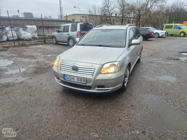 Toyota Avensis 2005 in Siauliai, with an engine capacity of 2.00 L and mileage of 1 thousand km for 1800 €, photo 4 on AUTOMOTO.COM.LV
