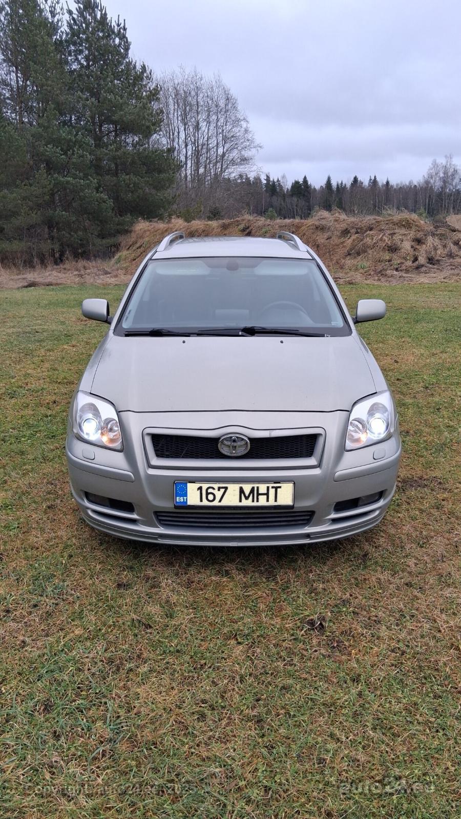 Toyota Avensis 2005 Rakvere, ar dzinēja tilpumu 2.40 L un nobraukumu 294 tūkst. km par 2300 €, foto 2 vietnē AUTOMOTO.COM.LV