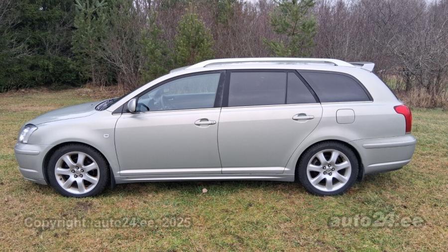 Toyota Avensis 2005 Rakvere, ar dzinēja tilpumu 2.40 L un nobraukumu 294 tūkst. km par 2300 €, foto 12 vietnē AUTOMOTO.COM.LV